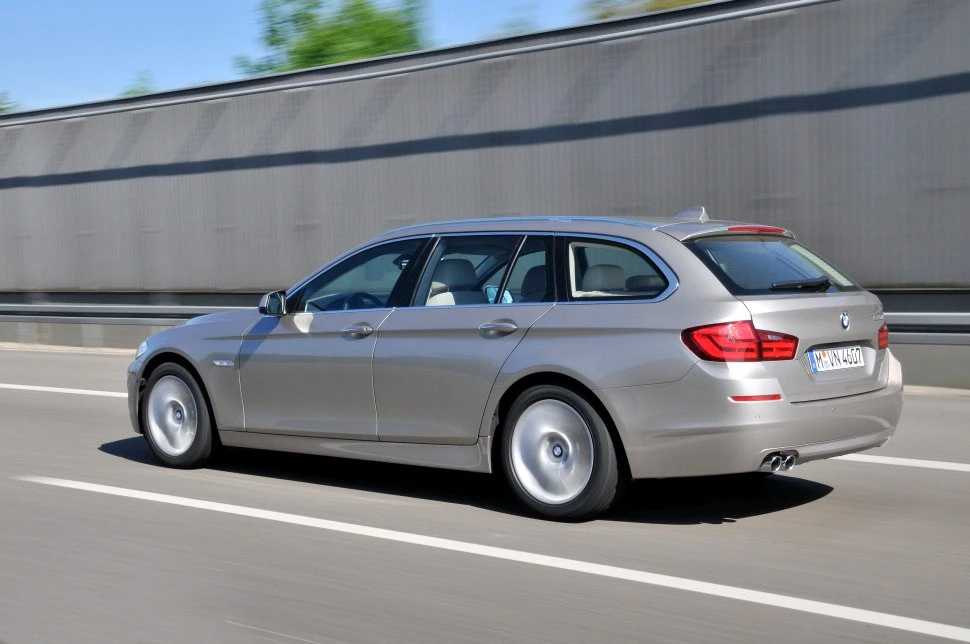 BMW Seria 5 Touring (F11) 520d (184 KM) Steptronic dane techniczne