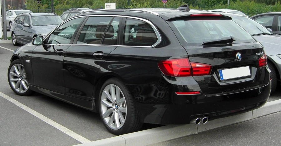 BMW Seria 5 Touring (F11) 535d (313 KM) xDrive Steptronic dane techniczne